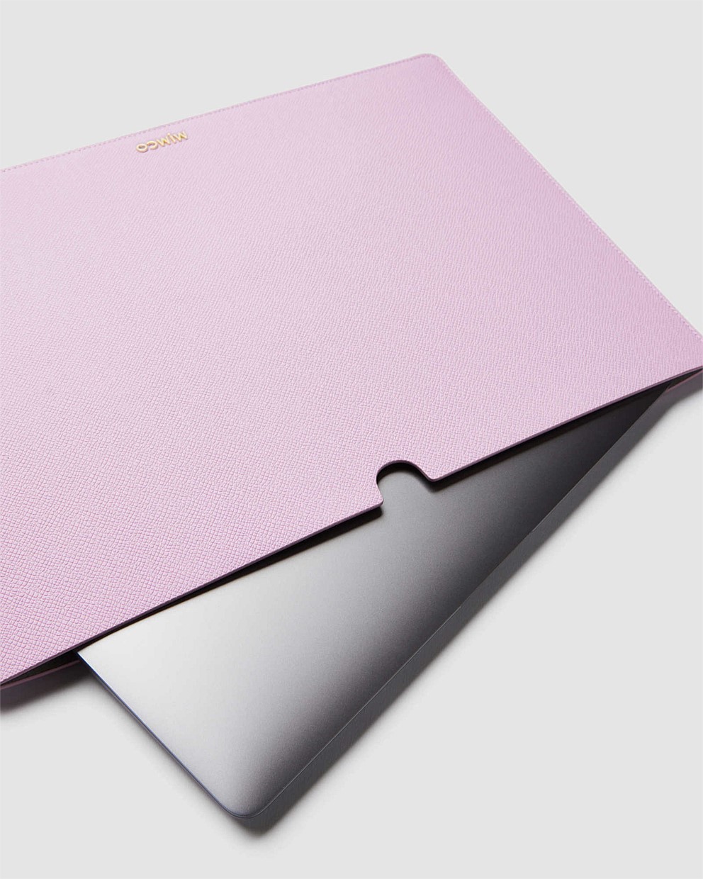 Mauve Mist Classico 16-Inch Laptop Slip Case - Phone & Tech | Mimco